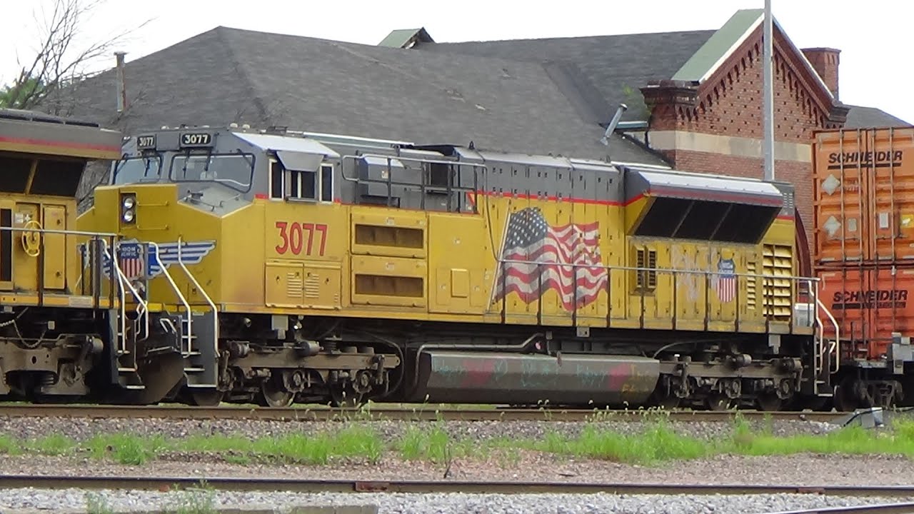 UP Fifth Street five trains Z trains manifest and stackers July 9, 2024 ...