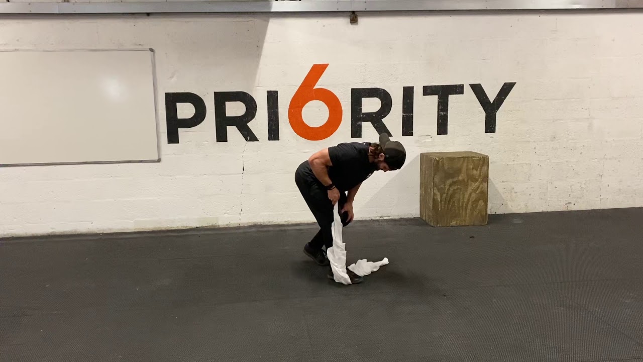 Priority 6 - towel isometric pull (single + double arm) - YouTube