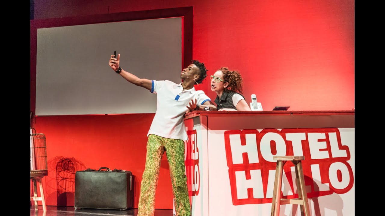 Hotel Hallo - YouTube