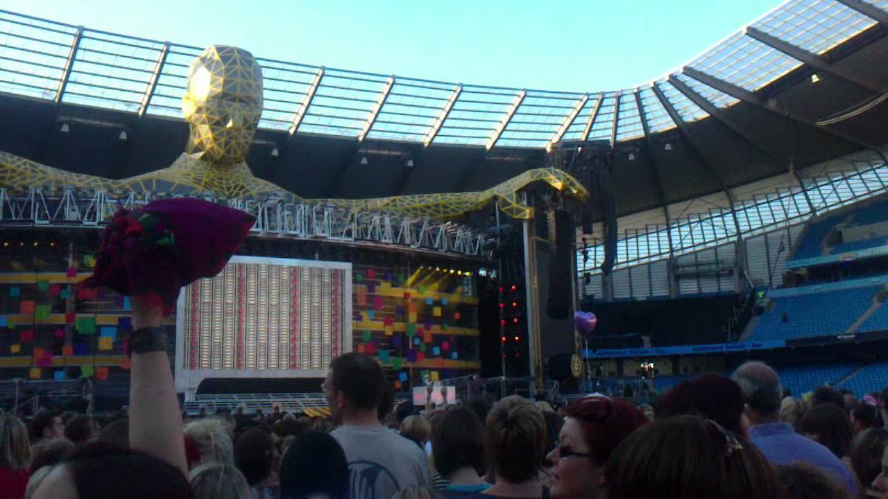 Take That Progress Tour Concert - Manchester 3 June 2011 - YouTube