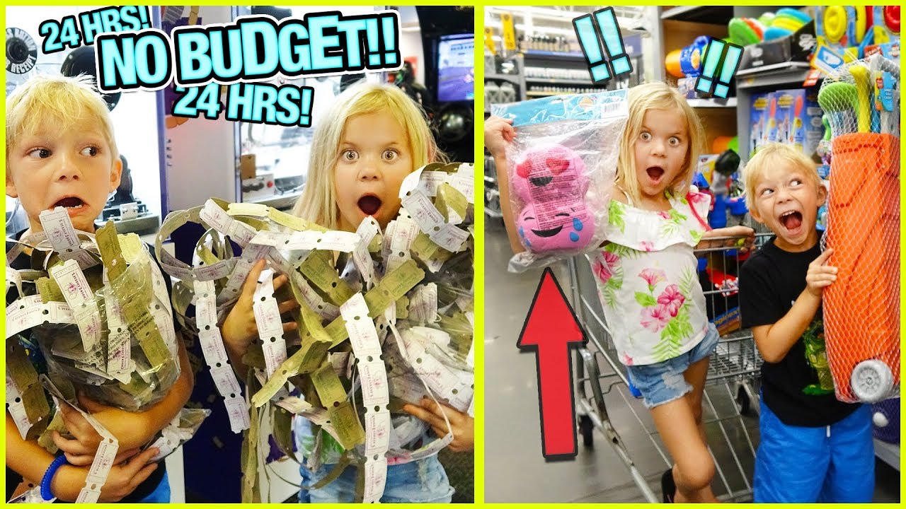 NO BUDGET SHOPPING CHALLENGE AT WAL-MART!! - YouTube