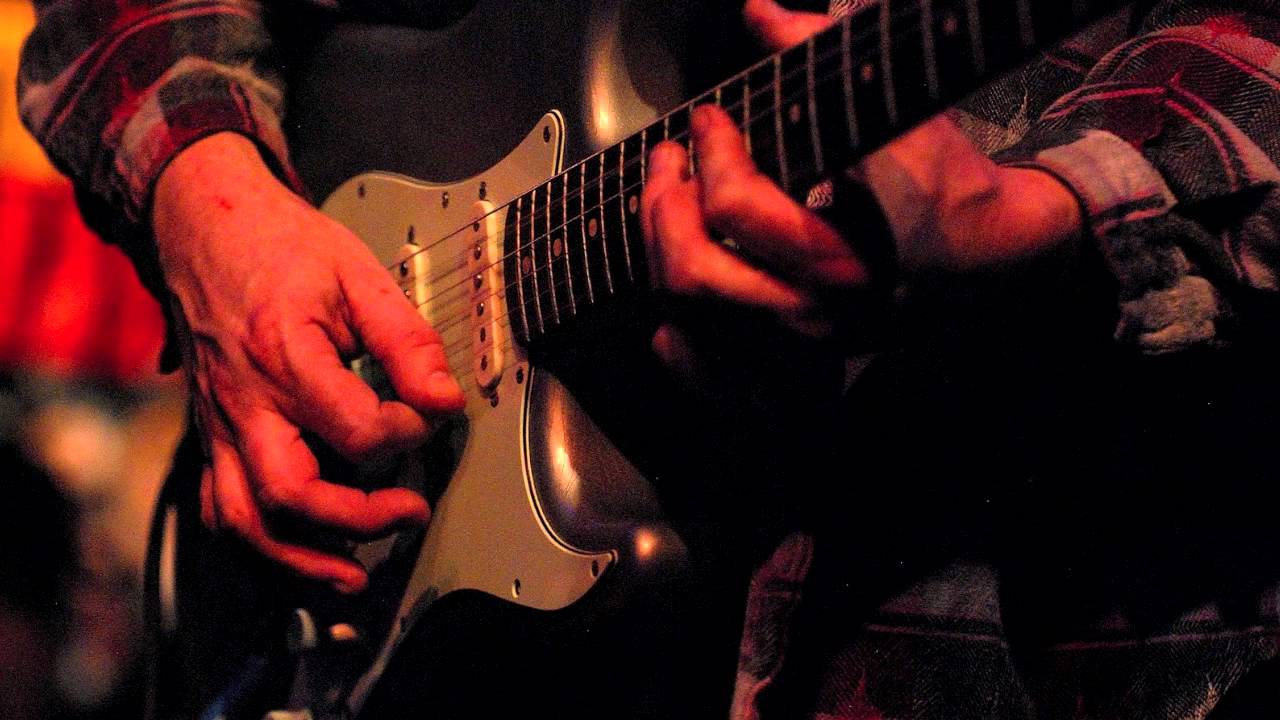 DAVE EDWARDS BAND - I'M WONDERIN' - YouTube