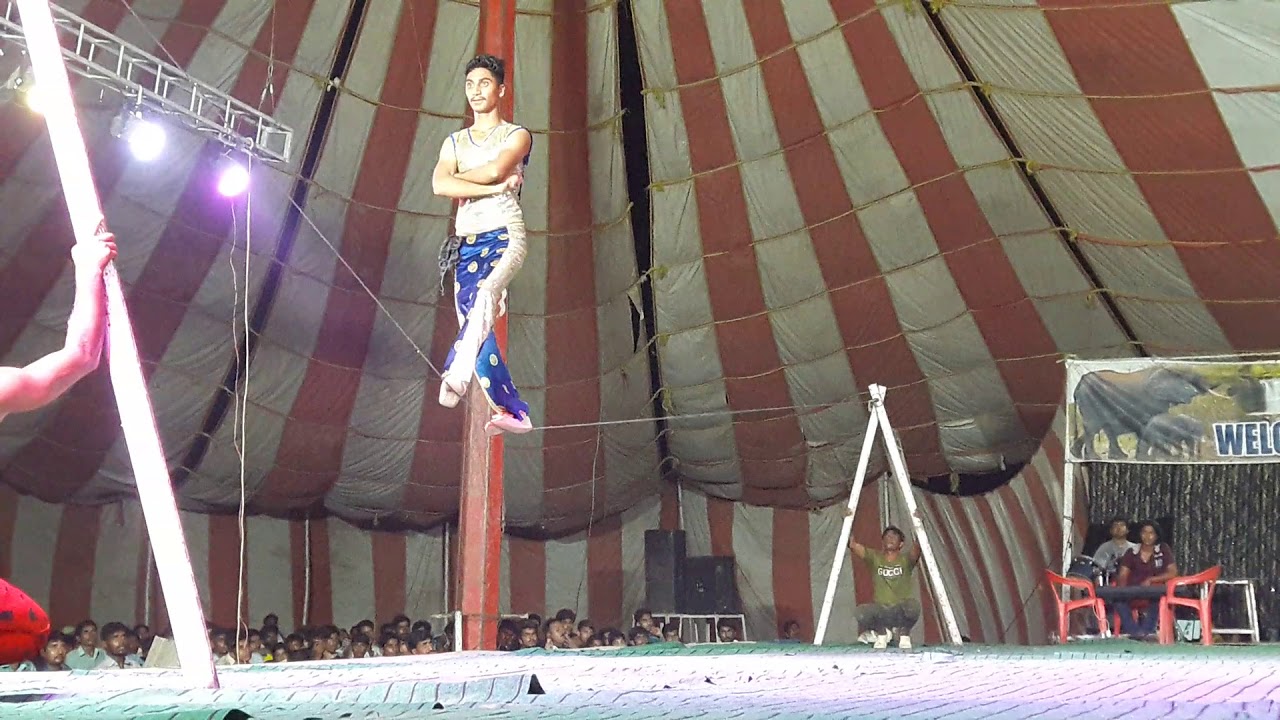 Dhoom International Circus 2019 Walking on wire item - YouTube