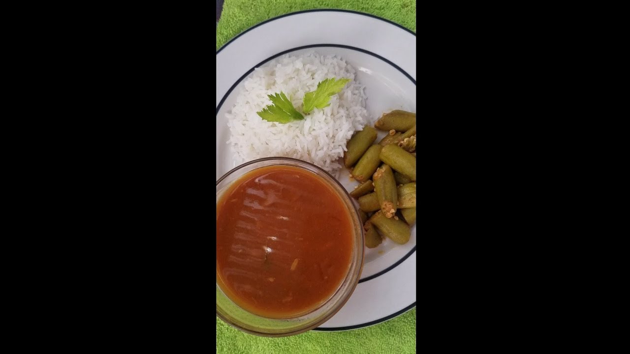 ARROZ BLANCO AVICHUELA GUISADA Y MOLONDRONE ESTILO DOMINICANO - YouTube