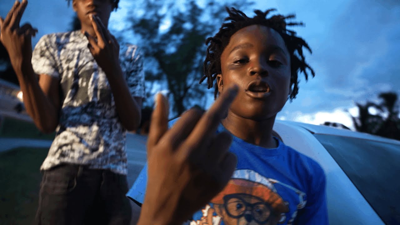 Lil Zk - I Ain't Feelin It (Directed by Hoodrichkevin) - YouTube