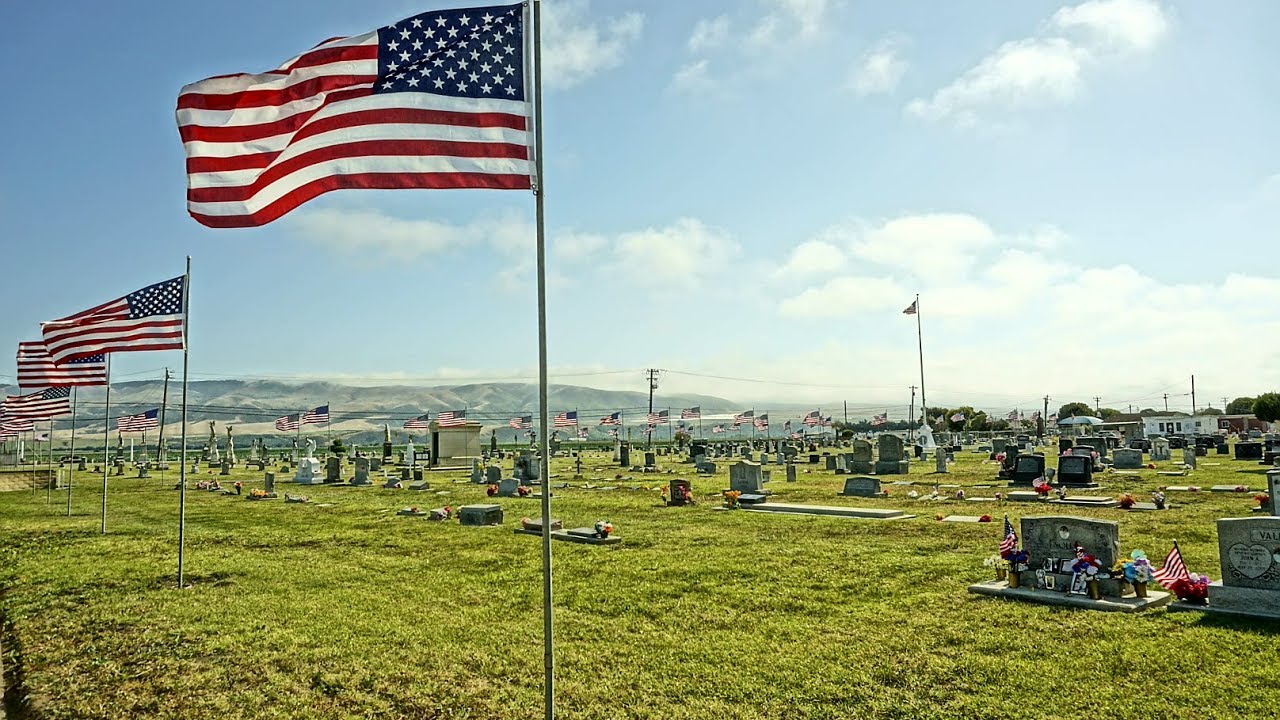 Guadalupe Cemetery American Flags Fly For Memorial Day - YouTube