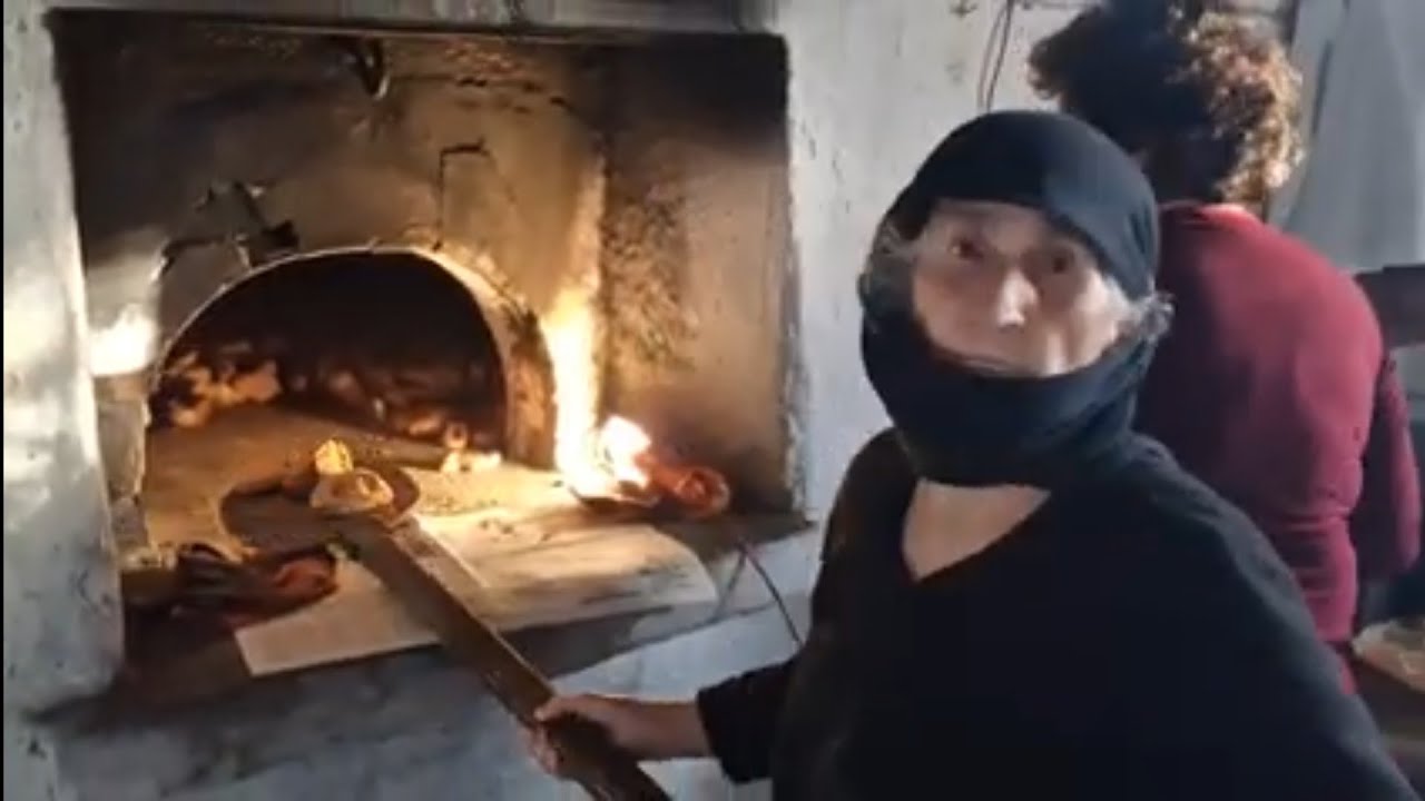Στο Κρουστα ξεφουρνίσαμε και φάγαμε επιτόπου κουμπάνια!εσείς τα ...