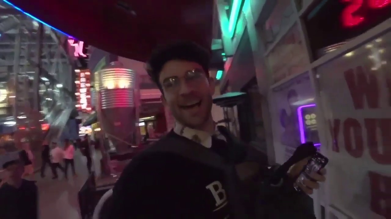 Crushing Heart Attack Grill and Shooting Guns w/ Janice Griffith + Will ...