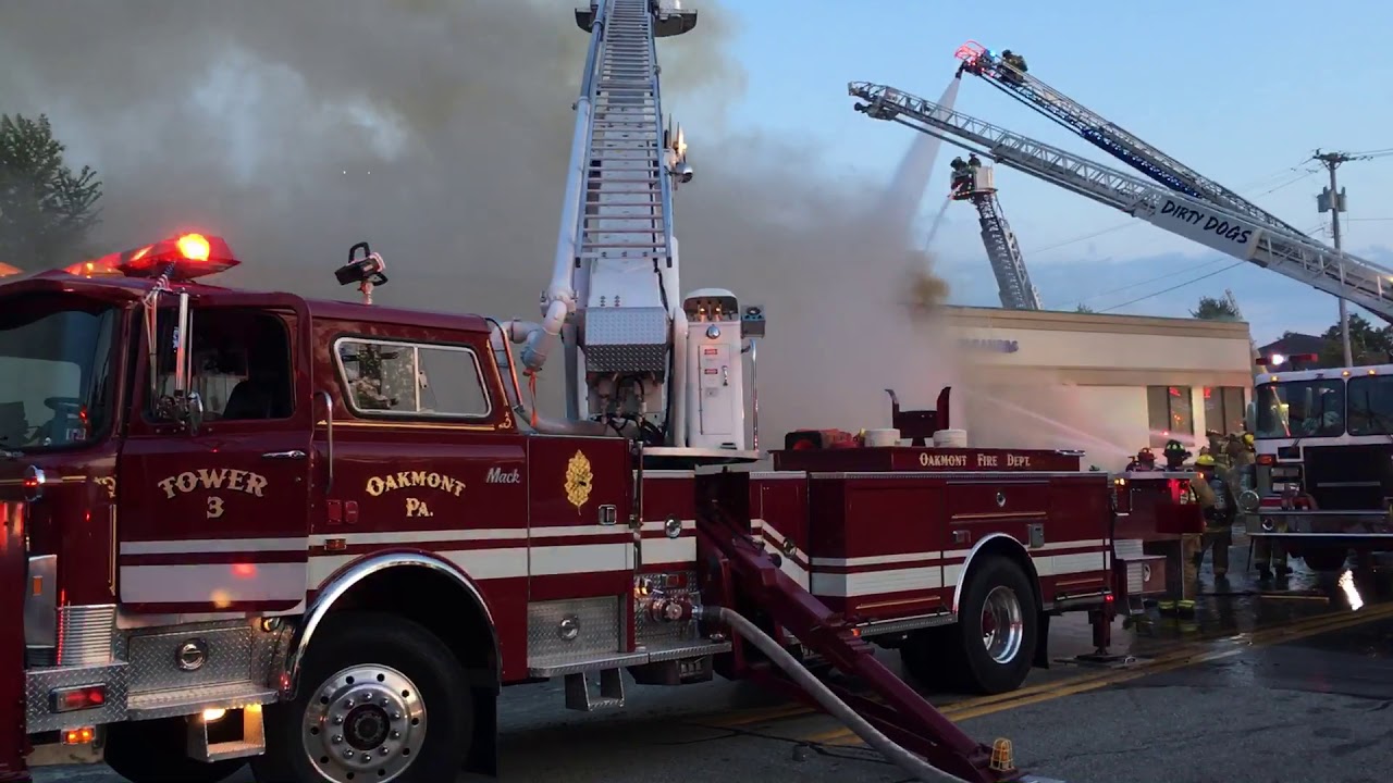 Churchill Plaza Fire 8:32PM - YouTube