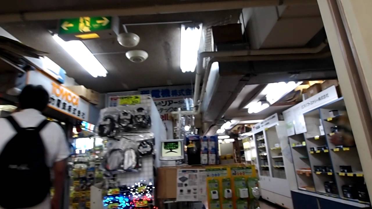 東京ラジオデパート Tokyo Akihabara, Radio Tokyo Department Store - YouTube