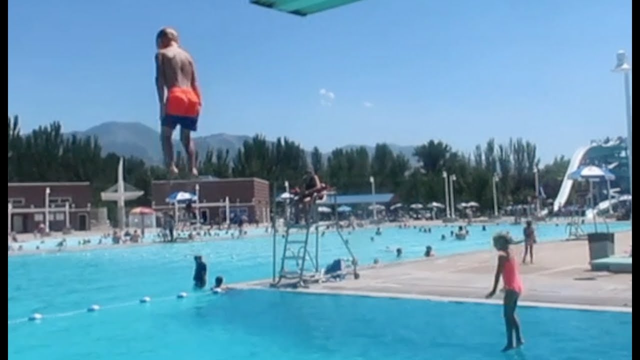 DOUBLE DIVERS! - YouTube