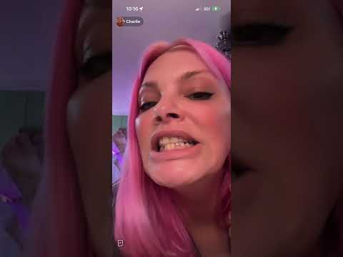 White girl showing her soles and farting for galaxies on TikTok live