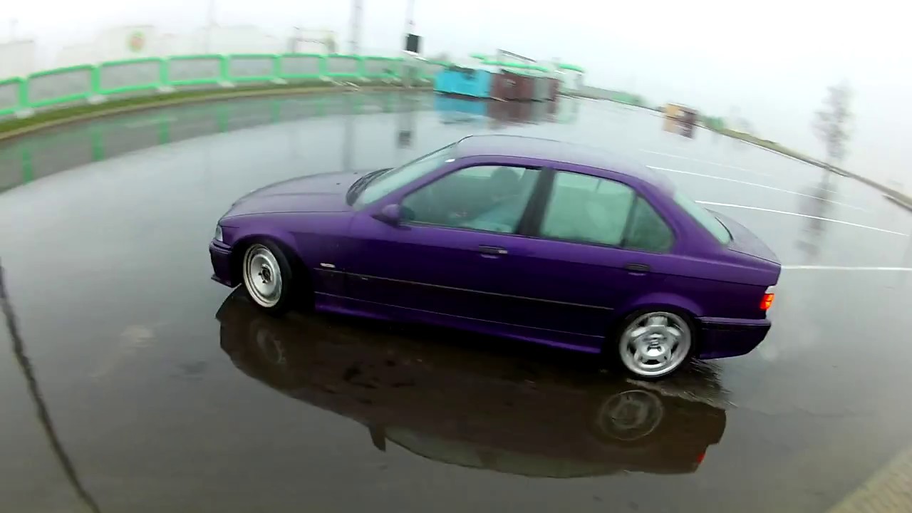 e36 330i e92 335i jb4 drift - YouTube