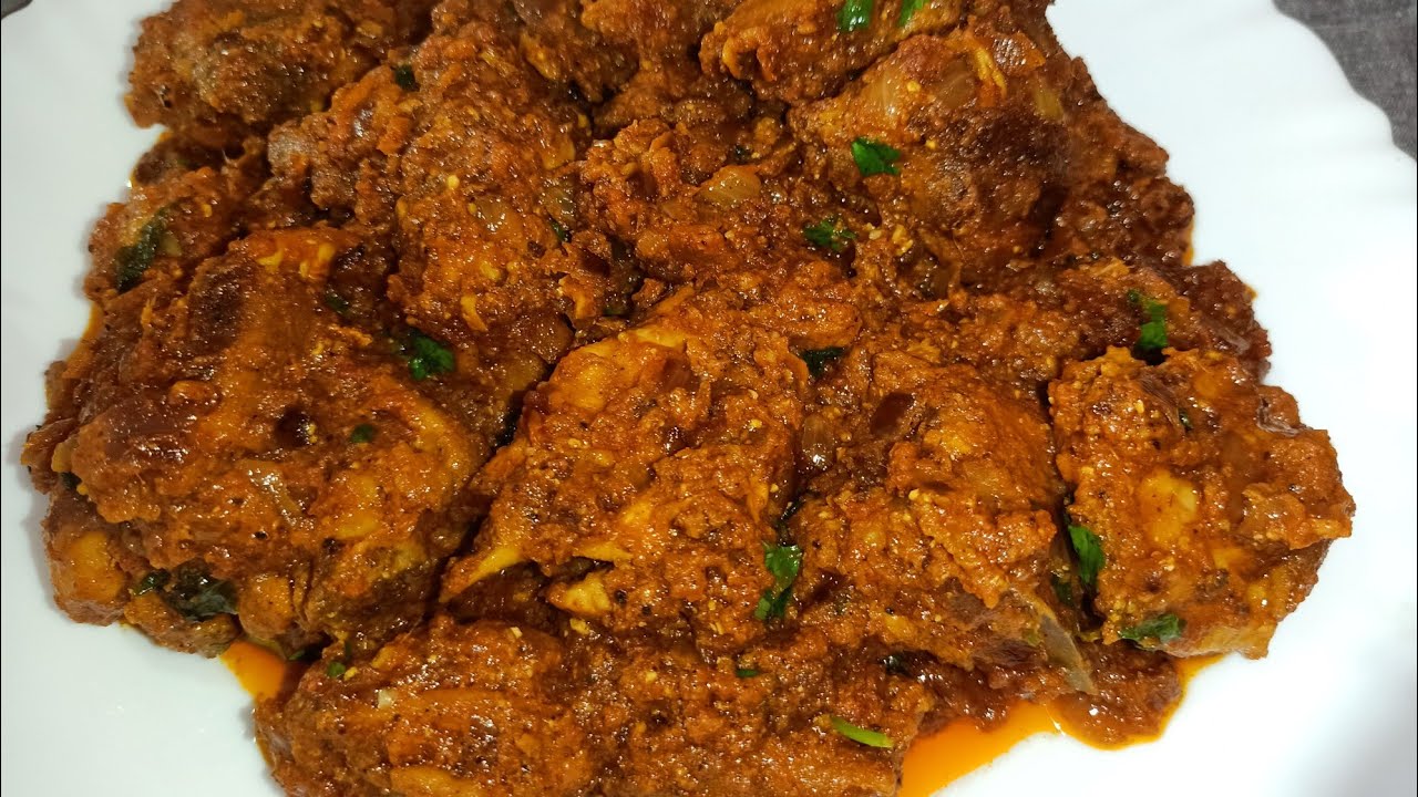 FRIED BHUNA MURGH Recipe | Easy and Tasty Chicken Roast Recipe ...