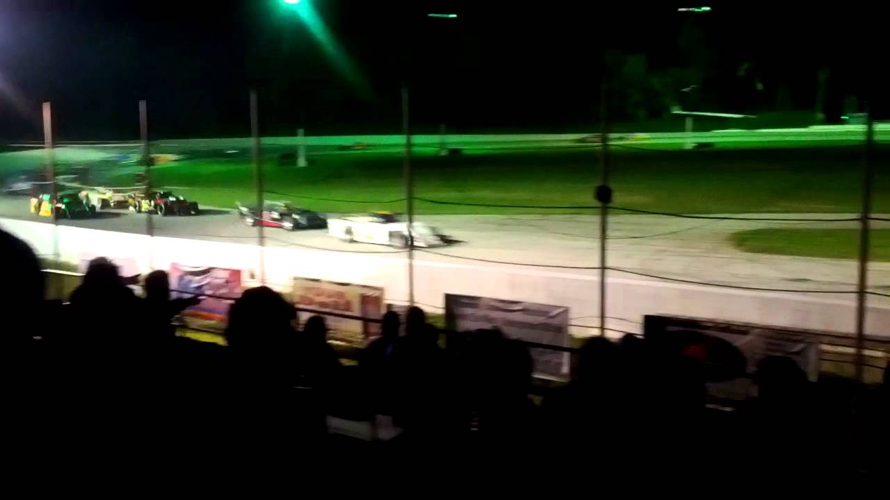 Lorain County Speedway Modified 2012 Season Final Race Vid#6 - YouTube