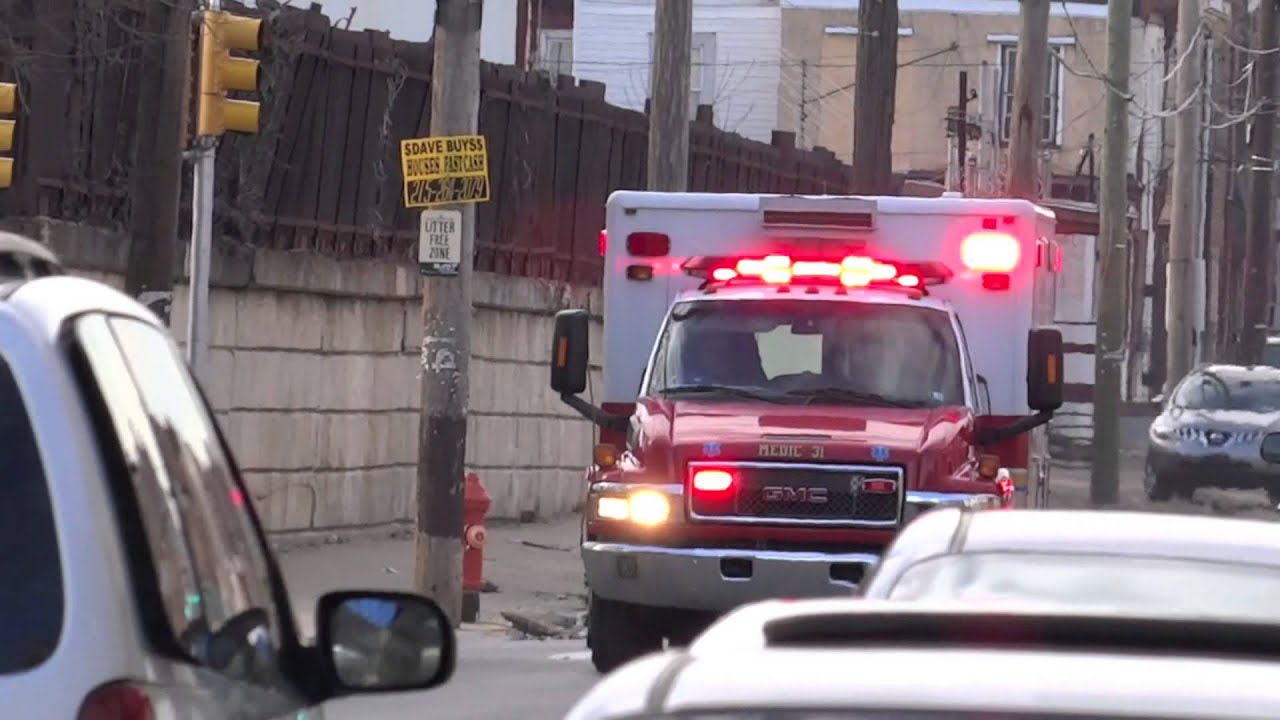 PFD Ladder 16 & Medic 31 Responding - YouTube