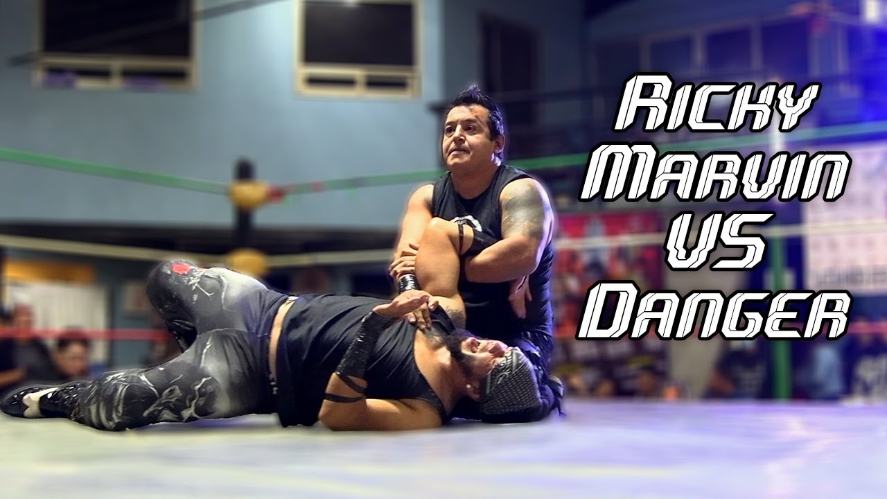 Ricky Marvin VS Danger desde la Arena 2 de Junio en el 9º aniversario ...