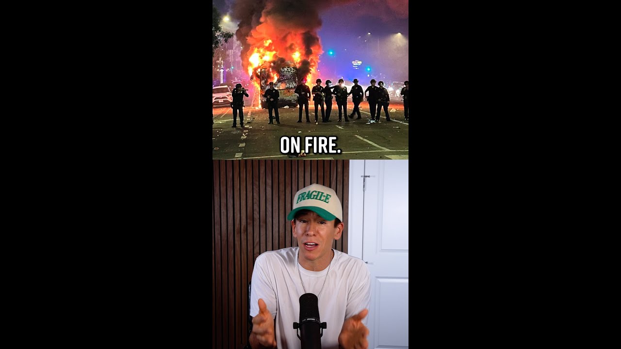 Dodgers Fans Light LA Bus on Fire After World Series Win - YouTube