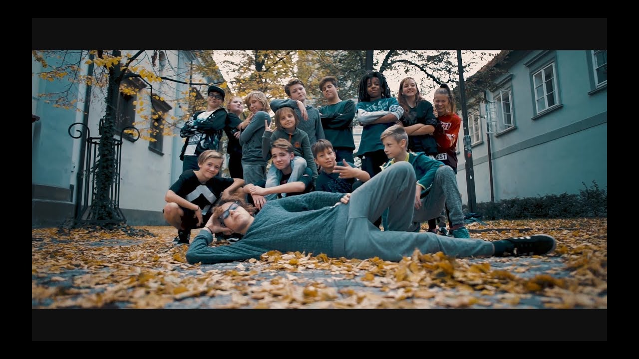 Budside TŠ - Breakdance class - YouTube