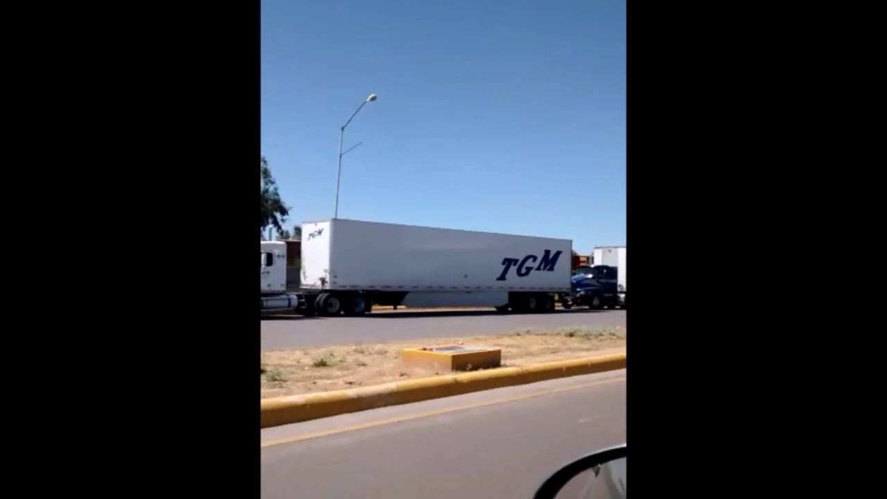 LINEA DE TRAILERS - YouTube