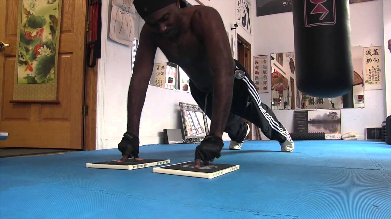 4 Finger Pushup - Sidai Bang - YouTube