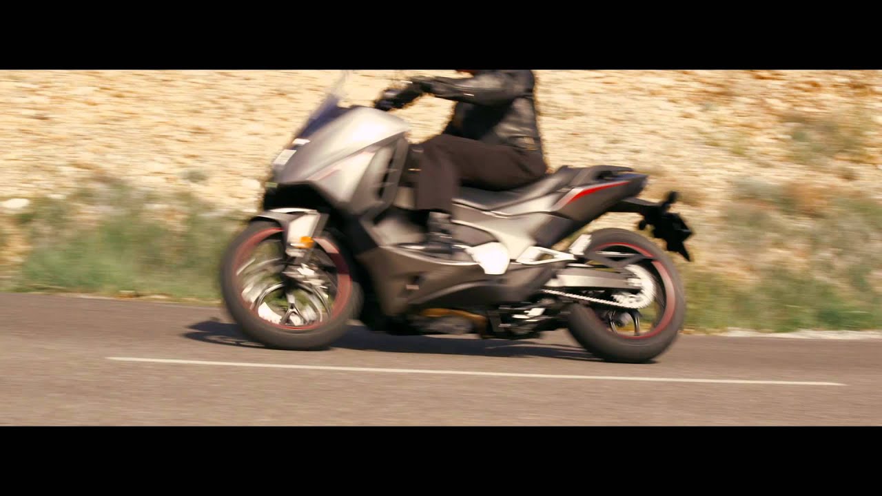 2016 Honda NC750D Integra Motorcycle/Scooter - YouTube