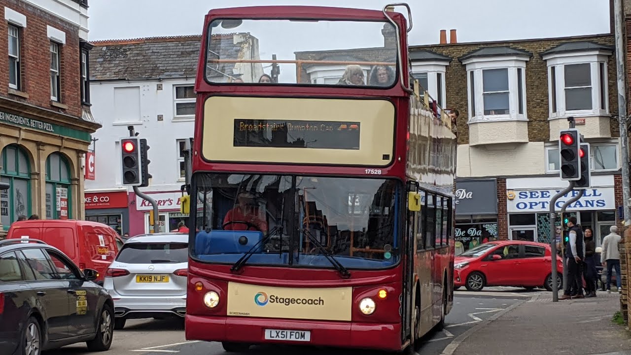 Stagecoach South East LX51 FOM 17528 Open top Dennis Trident ALX400 ...