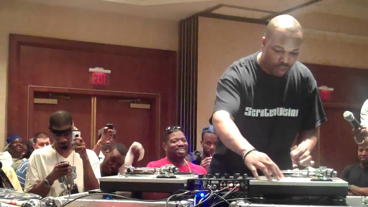 DJ Scratch Going IN @ The Core DJs Retreat XIV In Miami - YouTube