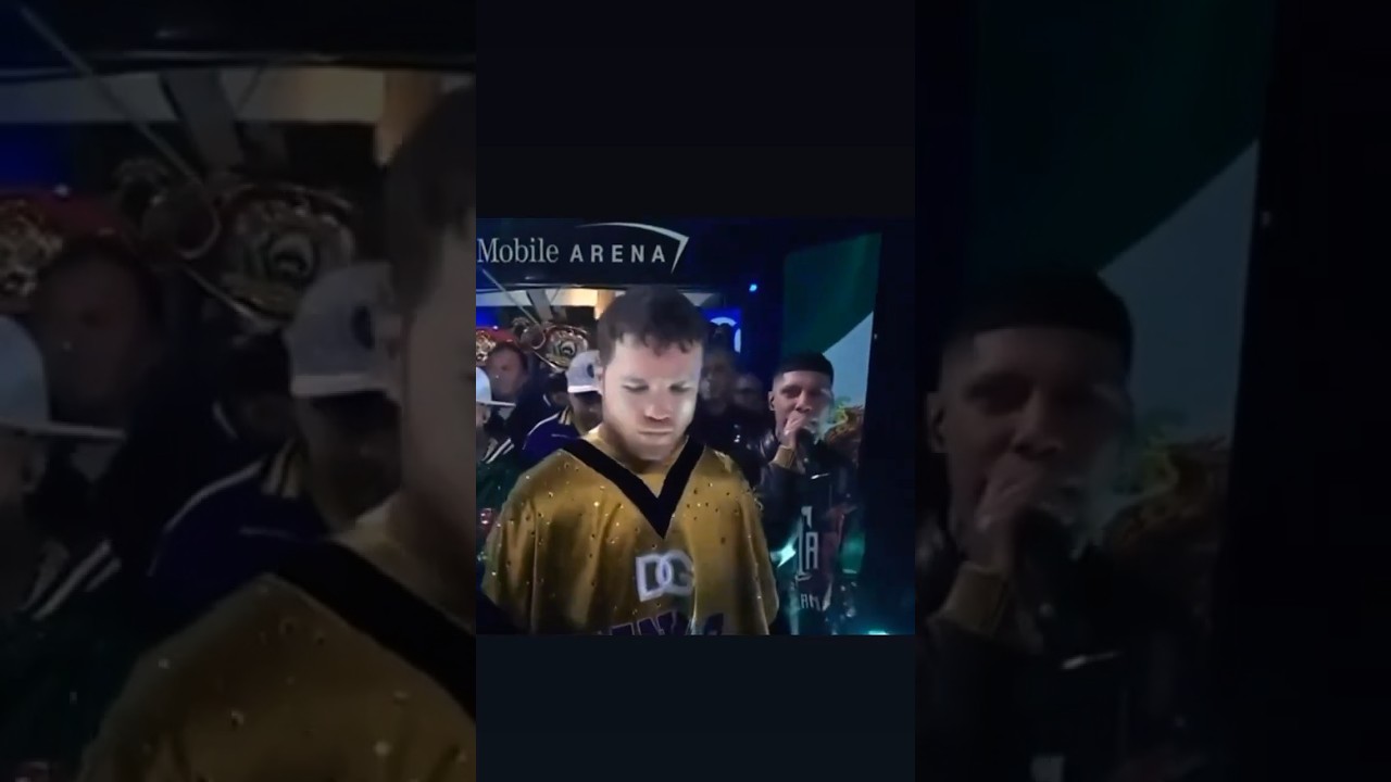 La entrada del Canelo | Santa Fe Klan - Soy Mexicano Acordes - Chordify