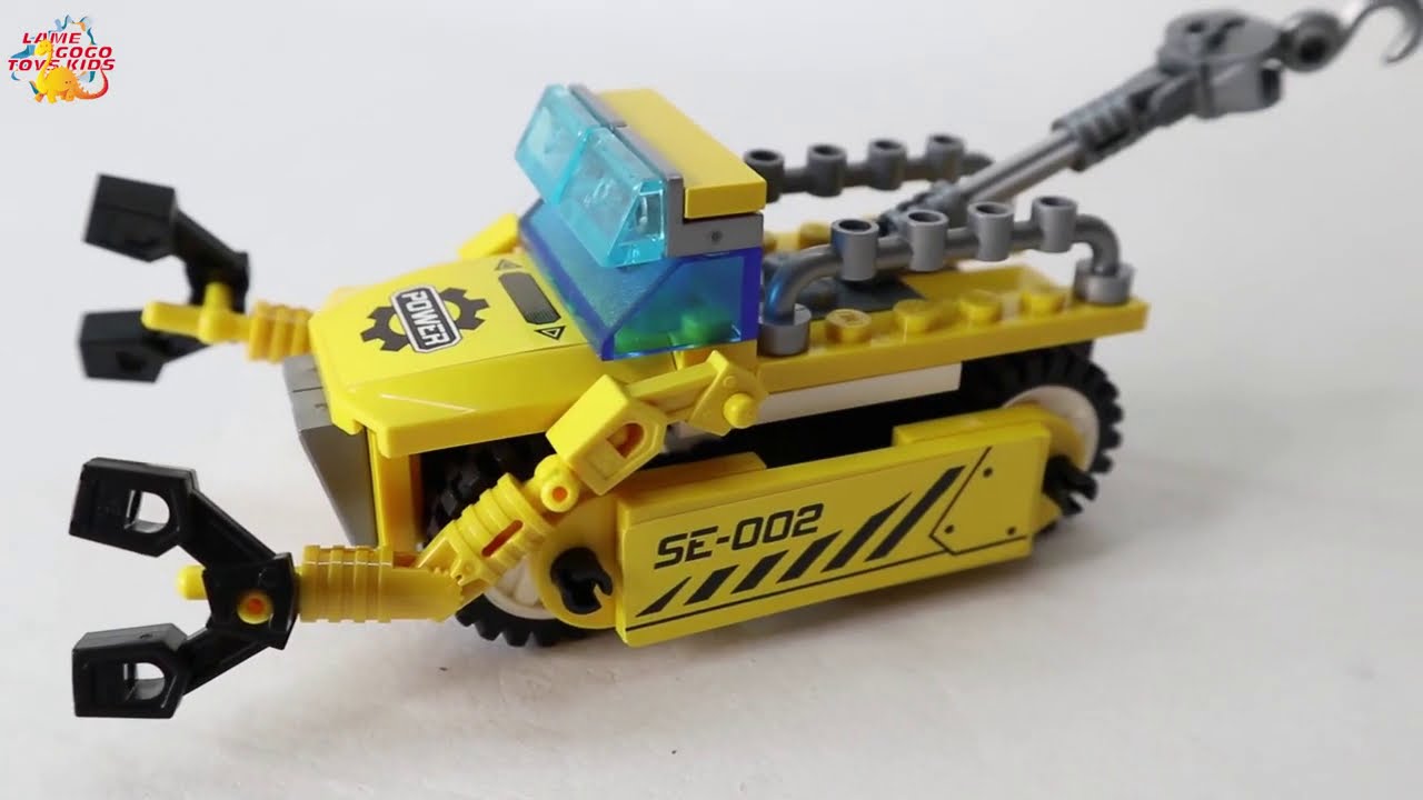 LEGO HERCULES MOBILE CRANE 8IN1 ENLIGHTEN QMAN LEGO BUILD #52 - YouTube
