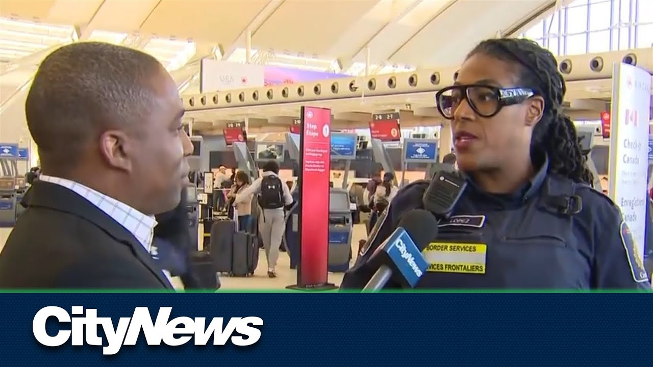 Tips for a smooth flight this holiday travel season - YouTube
