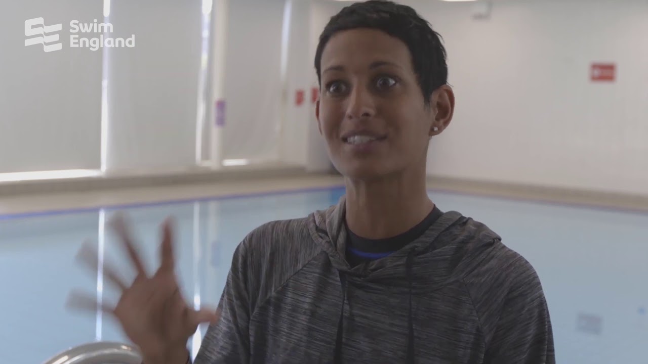 Naga Munchettys learn to swim story - YouTube