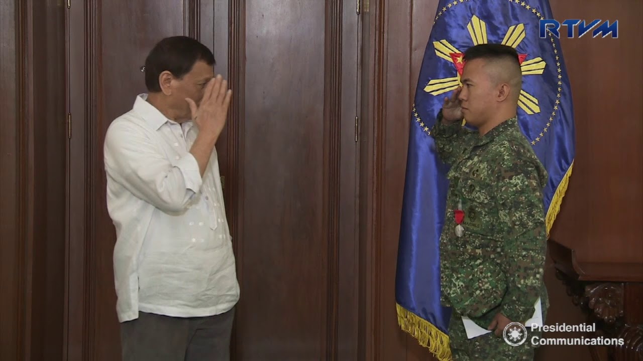 Awarding of the Order of Lapu-Lapu to PFC Romeo Esperida and Dr. Fabio ...