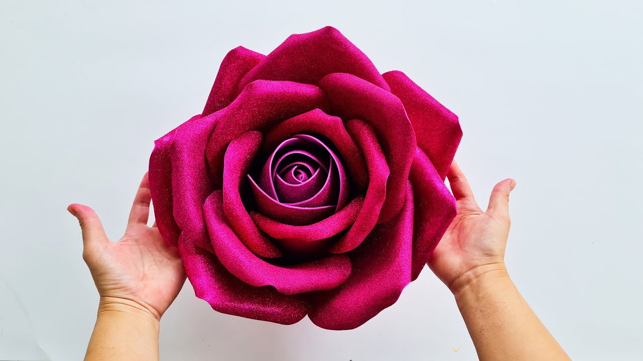 How To Make Giant Rose For Women’s Day / Paper Flower / Góc nhỏ ...
