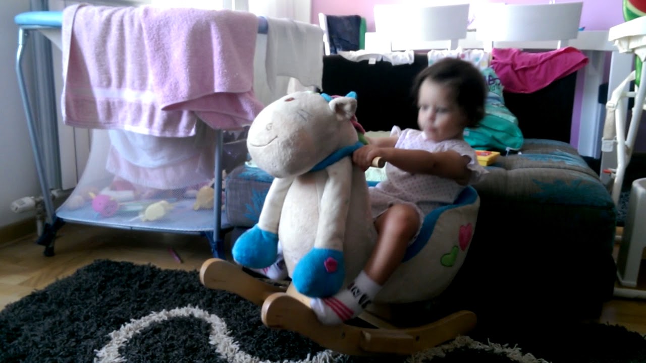 Nina Babic djiha konju 🐴 - YouTube