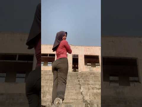 Suci cantik kemayu live tiktok
