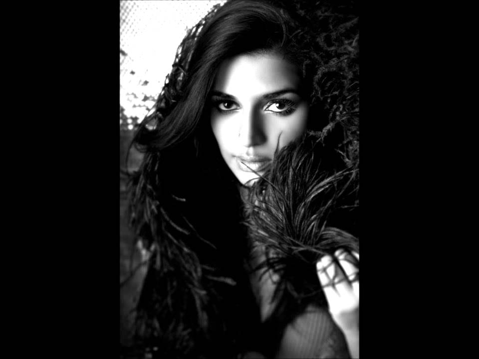 NADIA ALI-KISS YOU .remixbestoff IIO by bebe.wmv - YouTube