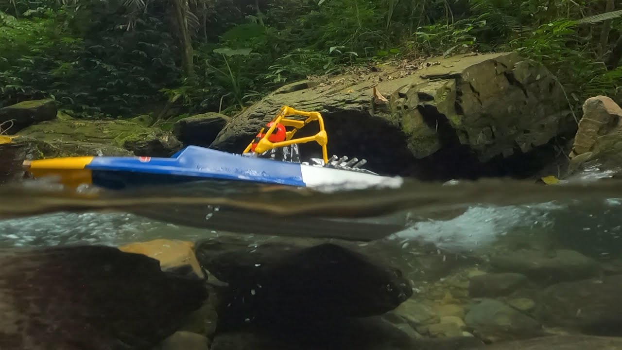 Red Bull RC NQD Jet Boat River Tracing~ 小噴噴 2020/10/17 - YouTube