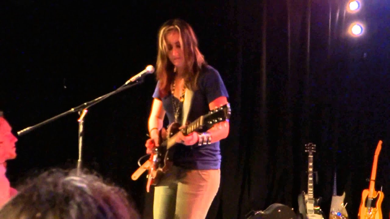 Rachel Mac & The Revival - Big Love - YouTube