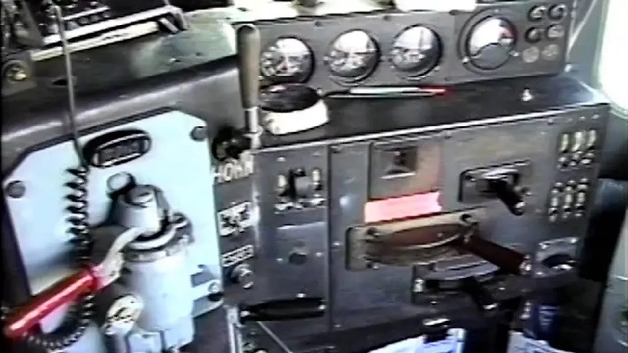 Inside LLPX 2032 (Now GMTX 2681) GP38 - YouTube