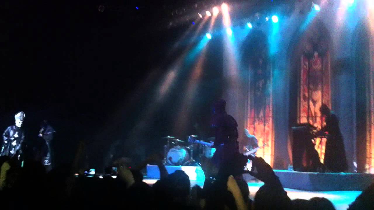 Ghost - Ghuleh / Zombie Queen (HSBC Music HALL) - YouTube