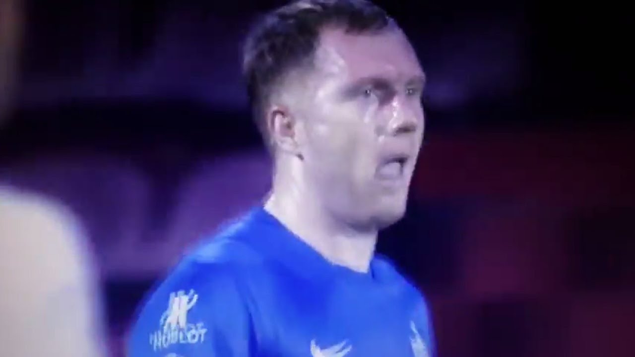 Paul Scholes lobbed over Jens Lehmann - YouTube