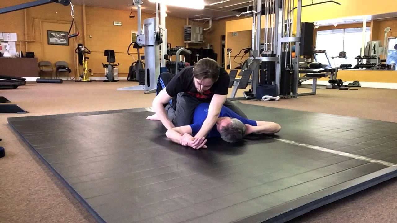 Submissions from Mount: figure four - YouTube