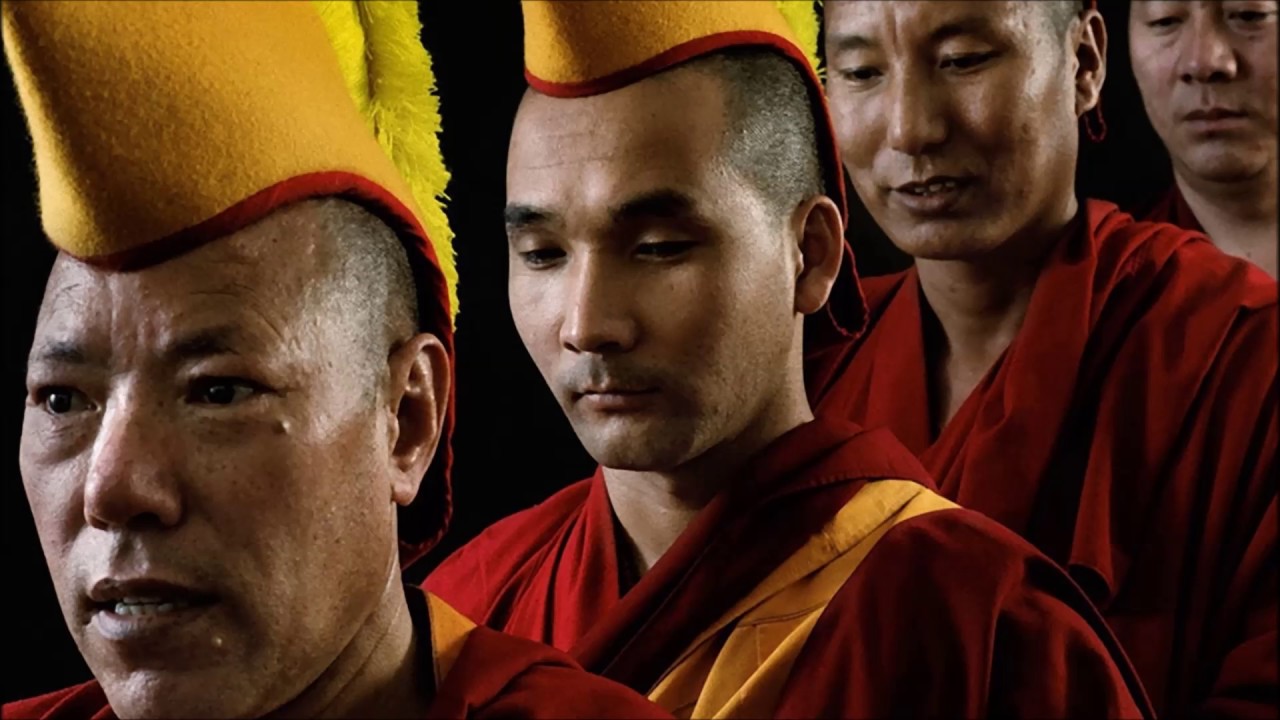 Gyuto Tantra [Excerpt] (Monks of Gyuto Tantric College) - YouTube