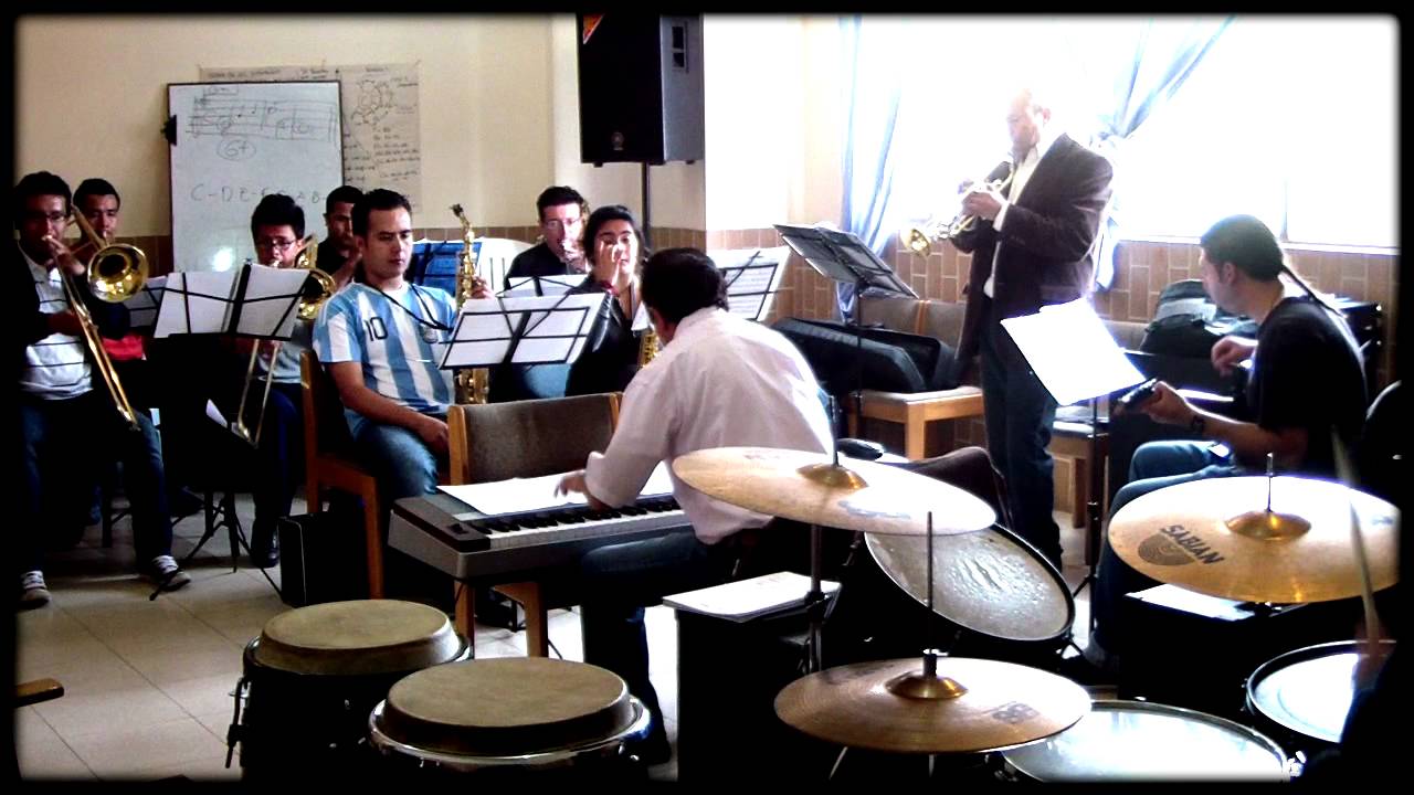 Big Band Sena - Sing Sing Sing - YouTube