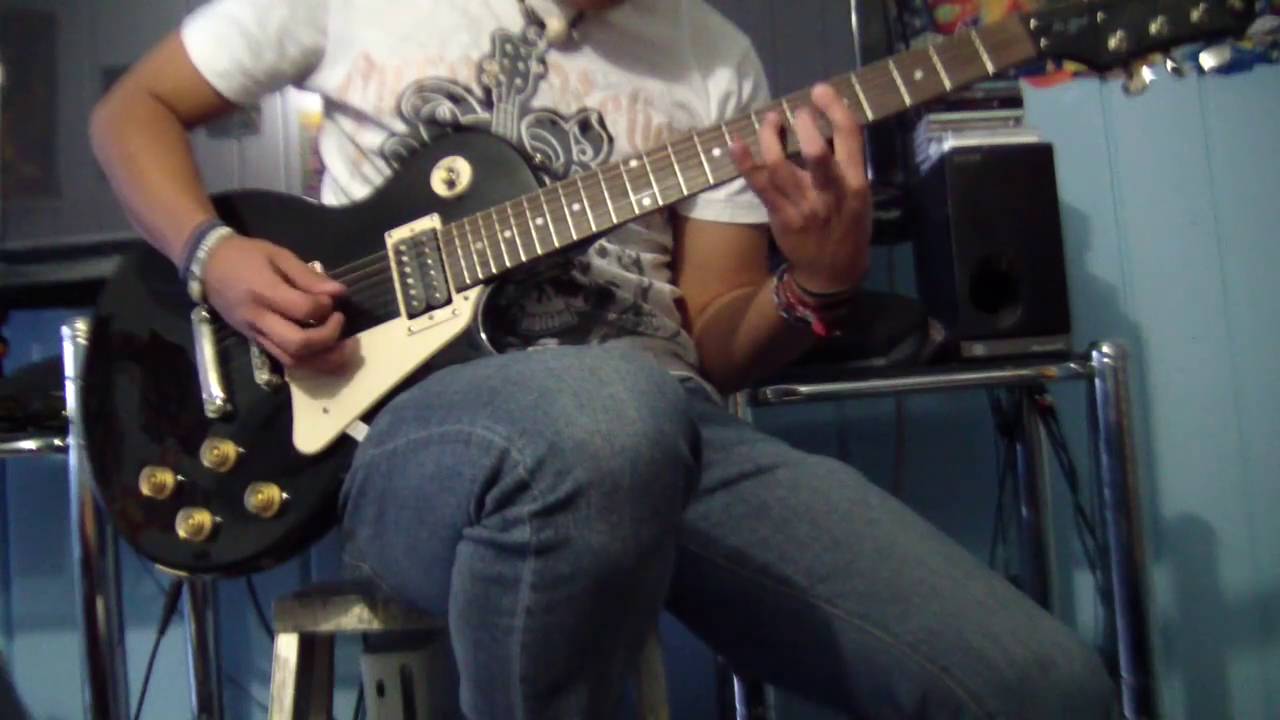 Amazing Guitar Performance Gold Coast - YouTube