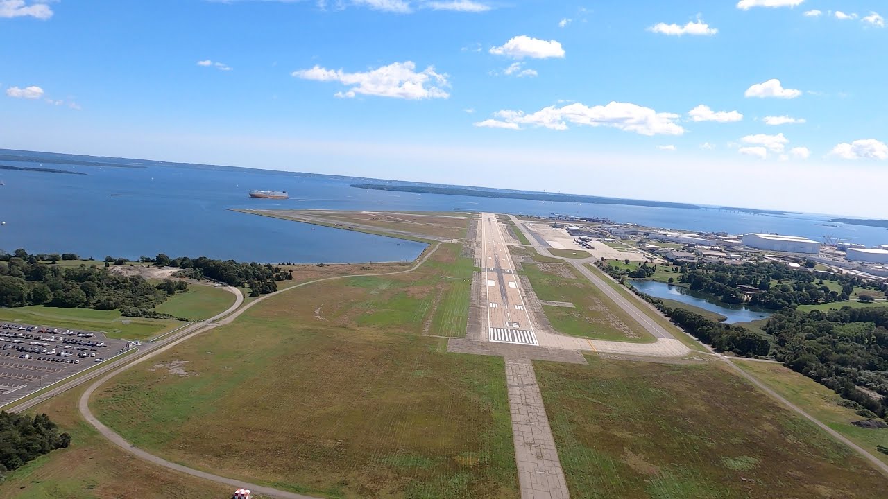 Depart Quonset State Airport - YouTube