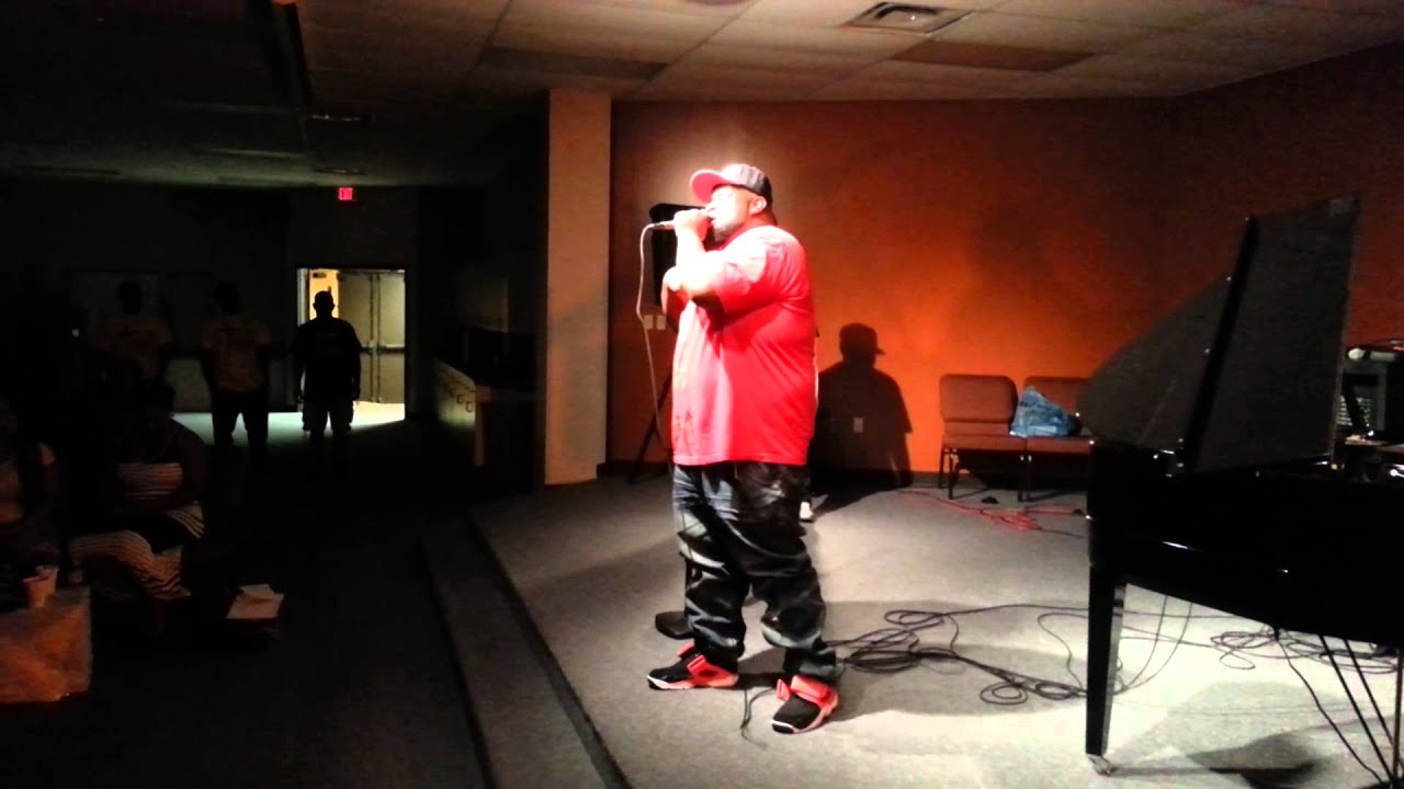 20150807 Clip: Rapper Royal - YouTube