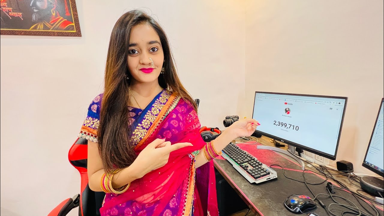 Bindass Kavya Crossed 2.4 Million Subscribers | Live celebray with ...
