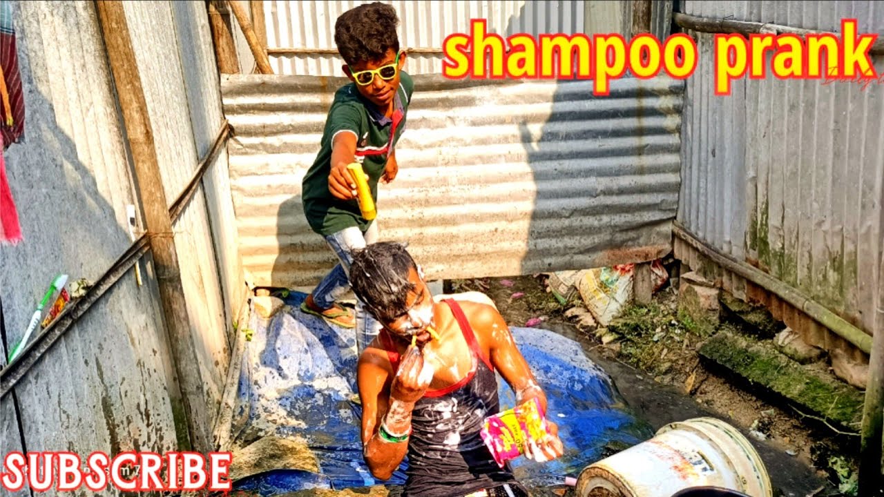 😁😁 Shampoo Prank 😁😁 New Prank Video || Dekho India - YouTube